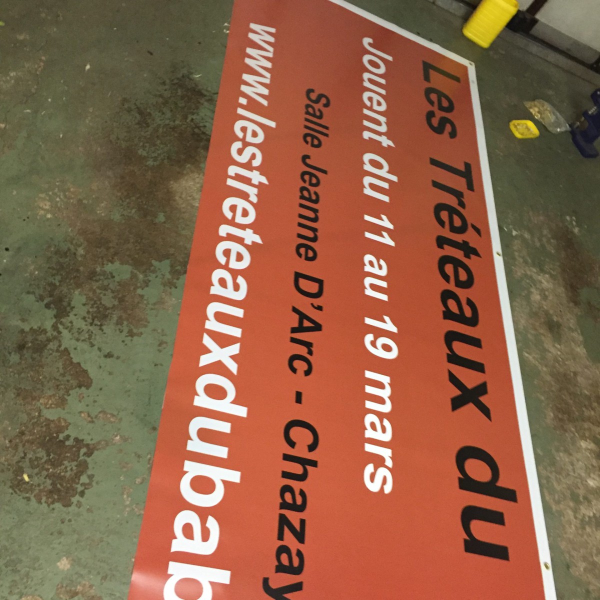 Conception et réalisation du bâche événementiel pour les Tréteaux du ...